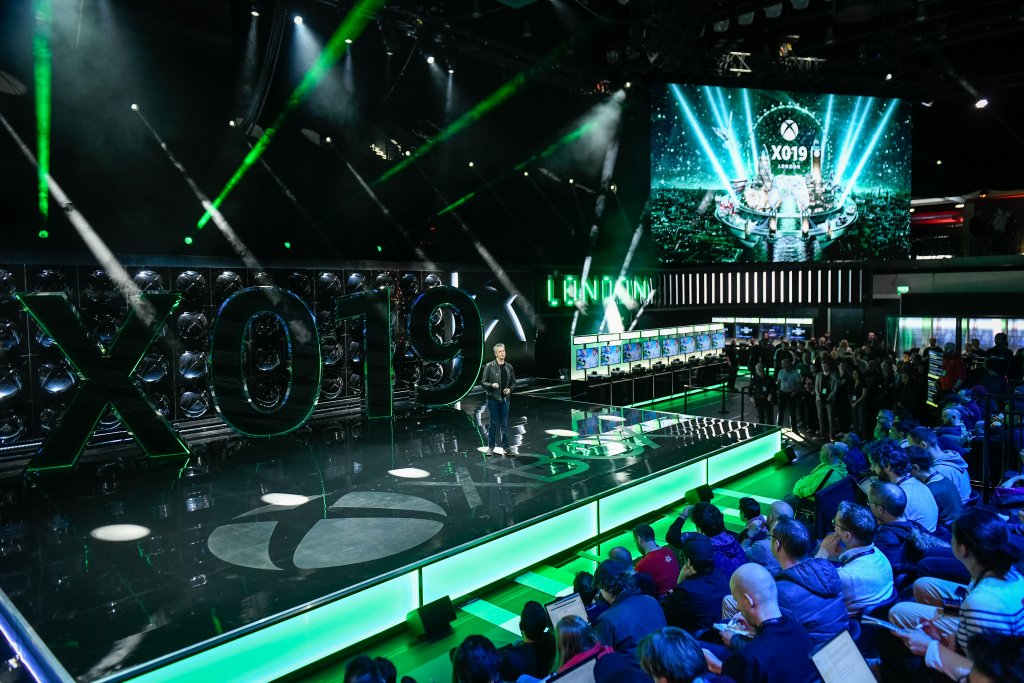 Harlequin Hi-Shine at Microsoft Xbox X019